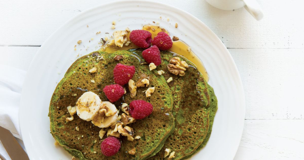Green Velvet Pancakes - alive magazine