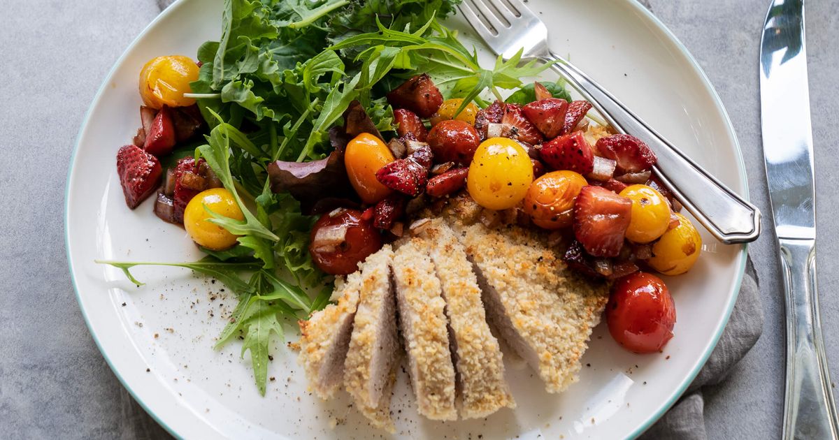 Roasted Berry Salsa Tumbled over Crusted Chicken Breasts - alive magazine