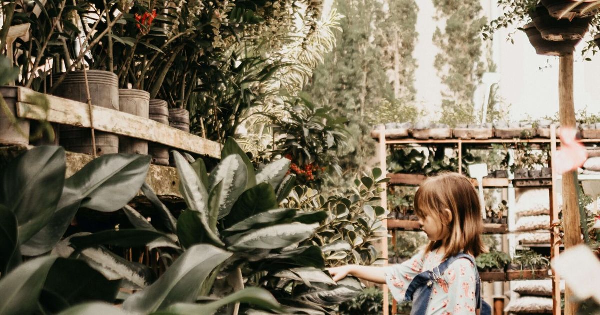 Growing Up Green - alive magazine