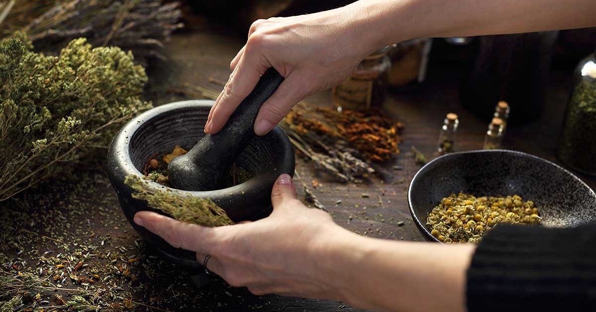 10 Natural Options for Pain Relief - alive magazine