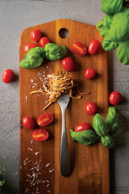 Simple Tomato Basil Pasta - alive magazine